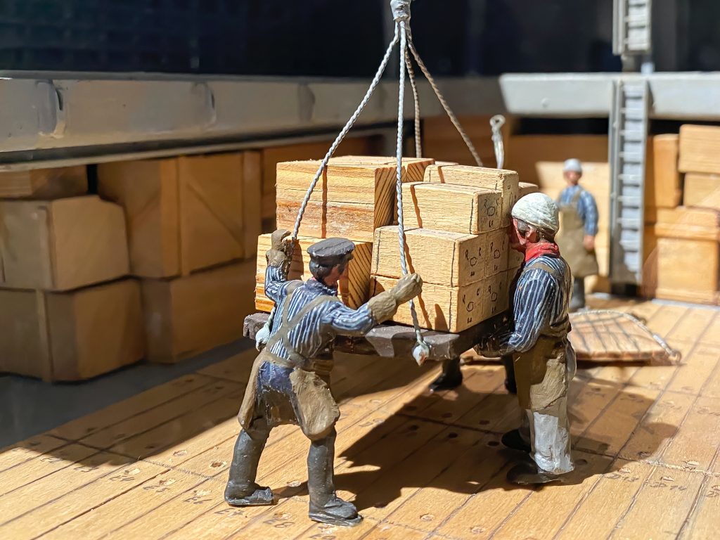 What is the Difference between Lay days and Lay time? – Laytime Calculator